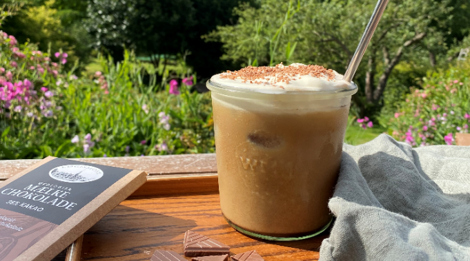 Opskrift på iskaffe med mælk | Løgismose
